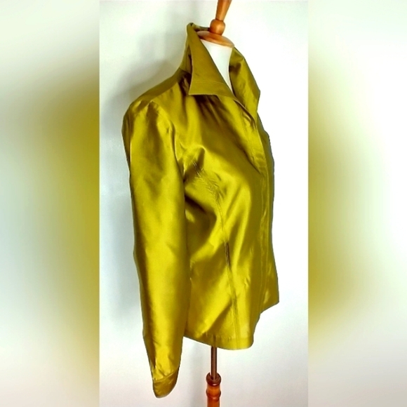 Dana Buchman | Tops | Dana Buchman Silk Blouse | Poshmark